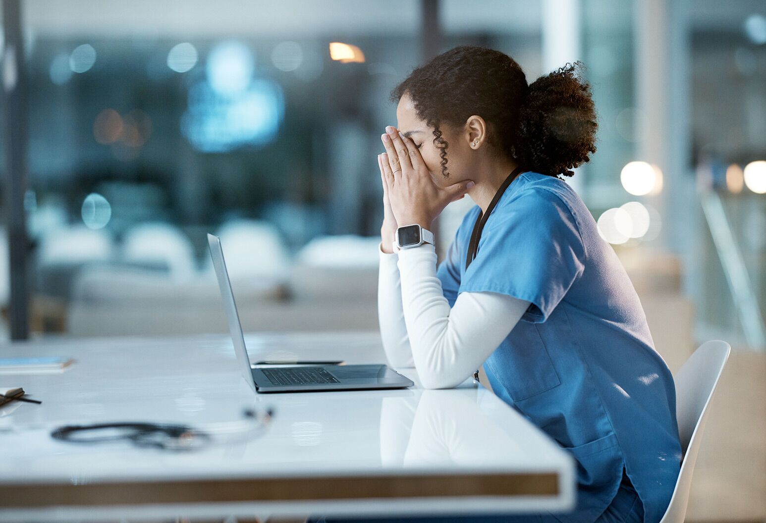 Shift Work Sleep Problems (And How to Solve Them) | The Well by Northwell