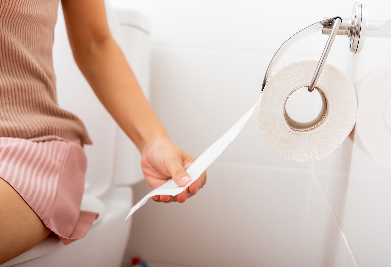 How Often Should I Poop? A Gastroenterologist Answers | The Well by ...