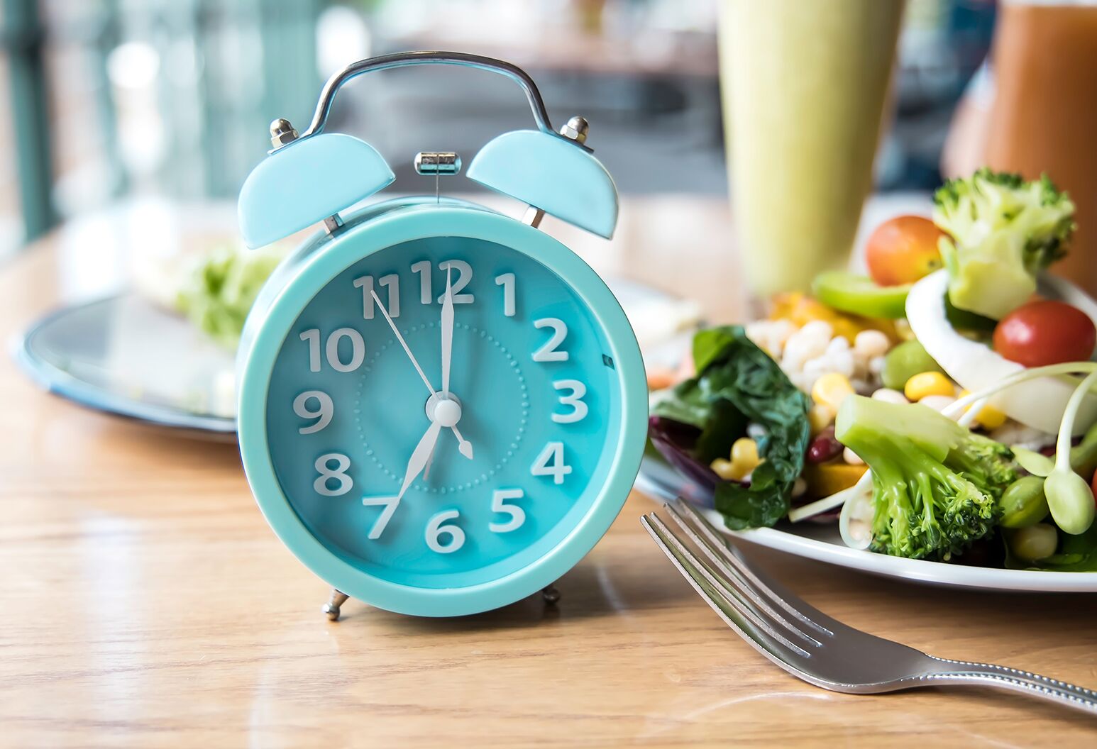 Fasting for Longevity? A Doctor Explains the Science | The Well by ...