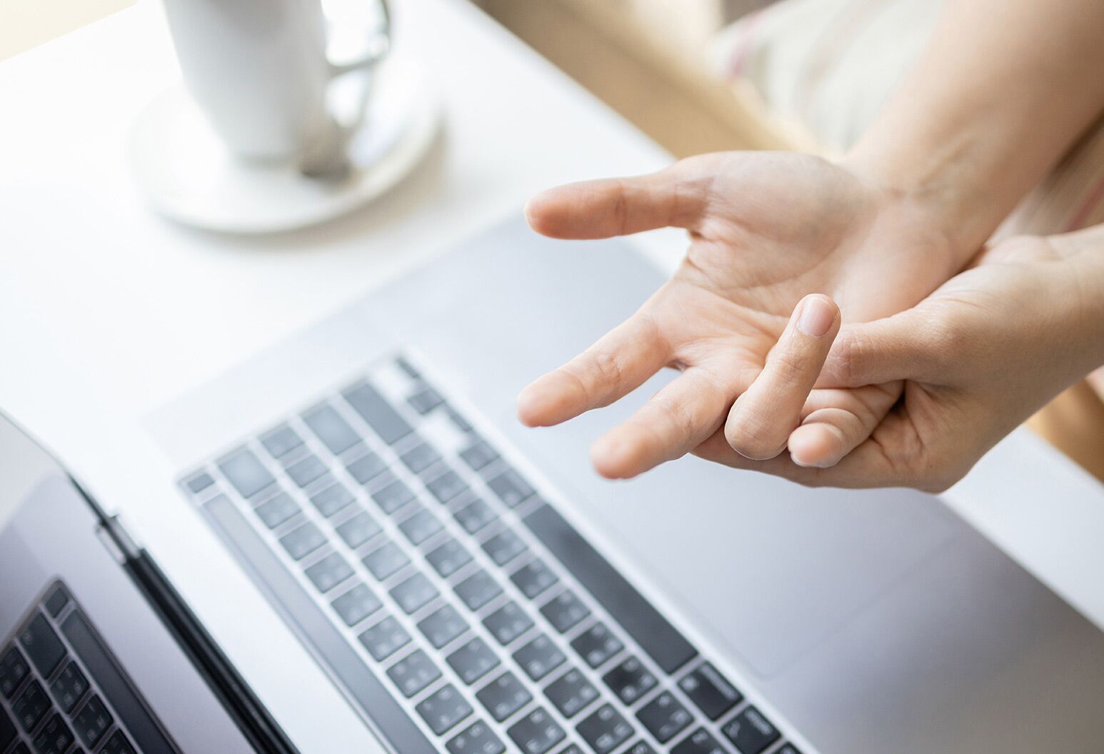 I Threw My Back Out: Acute Back Pain Management Tips | The Well by ...