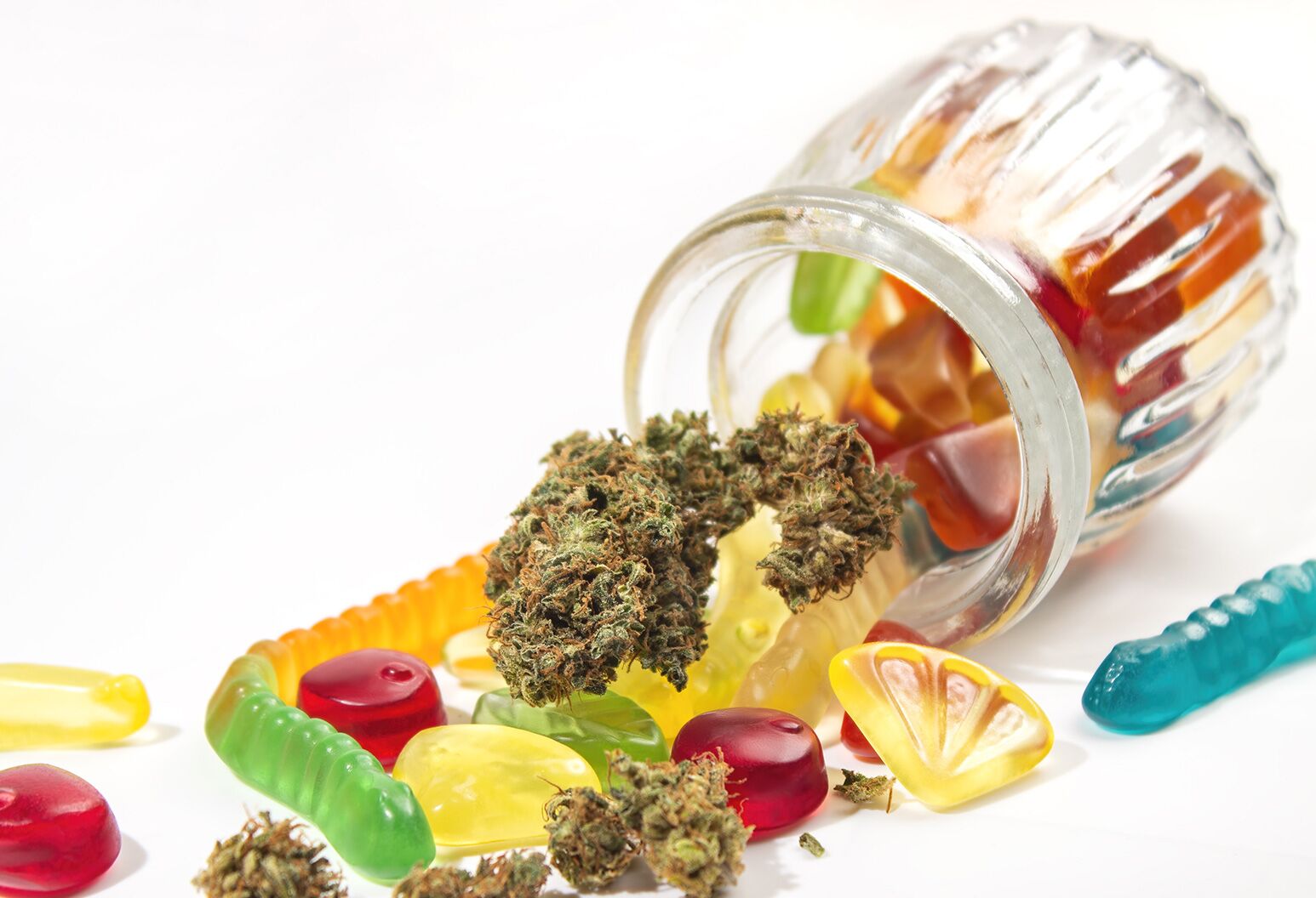 Are Edibles Safe? A Doctor’s Guide to Cannabis Gummies | The Well by ...