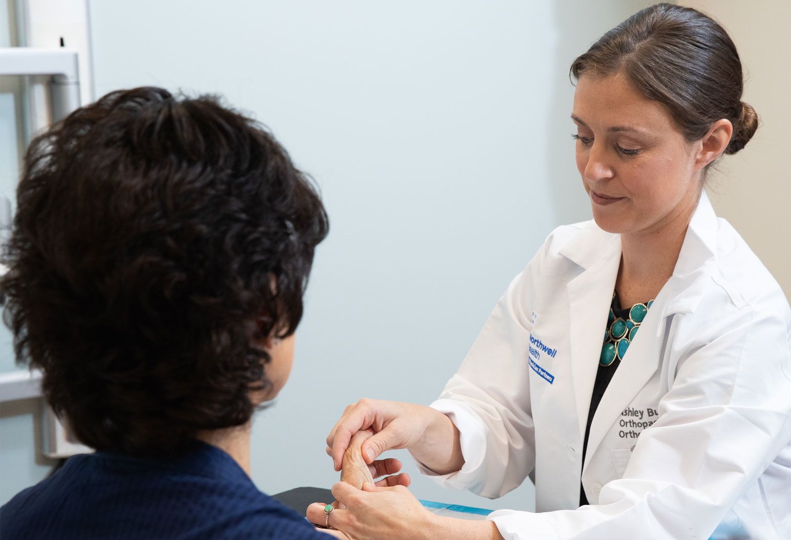 Hand & wrist - Orthopaedic Institute | Northwell Health