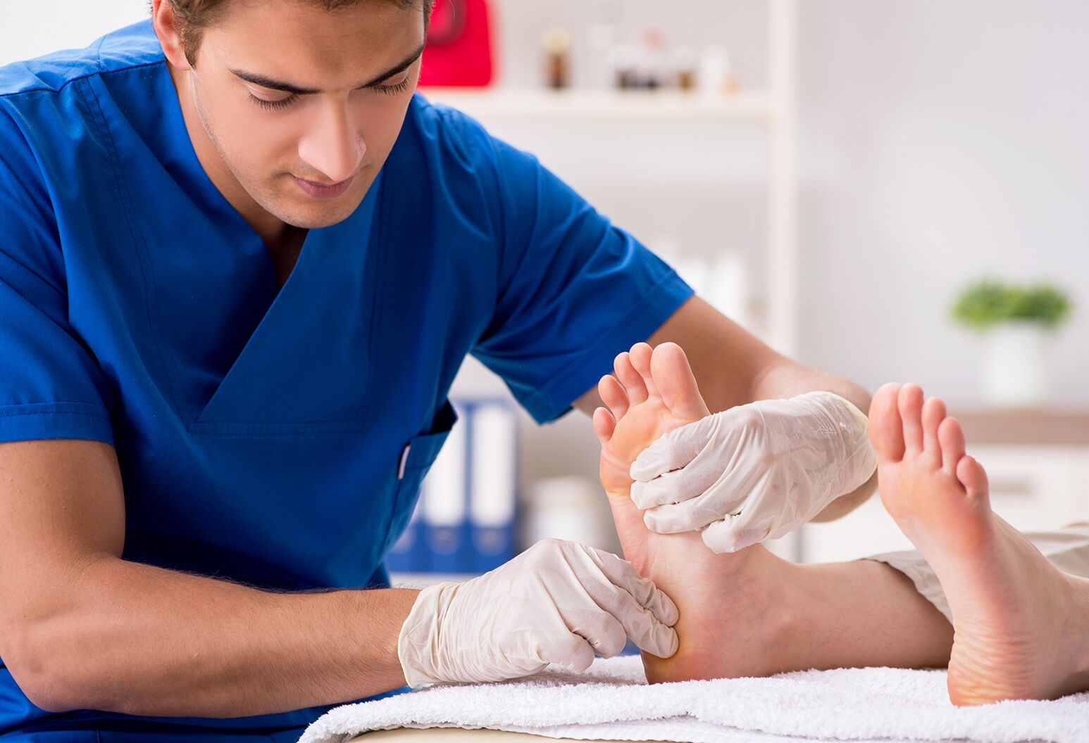Morton's Neuroma: Symptoms & Treatment | The Well by Northwell
