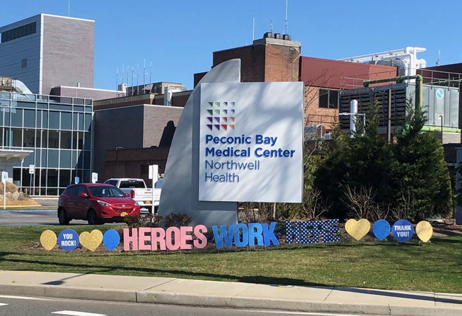 Donor contributes $1M to support PBMC frontline workers | Northwell Health