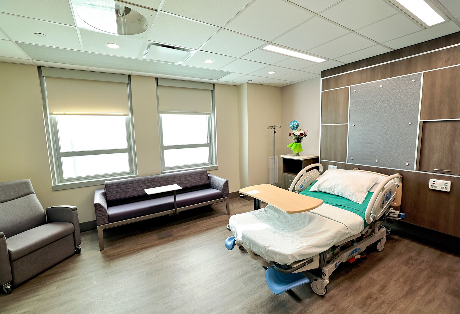 Women and Children’s Center – South Shore University Hospital – Bay ...