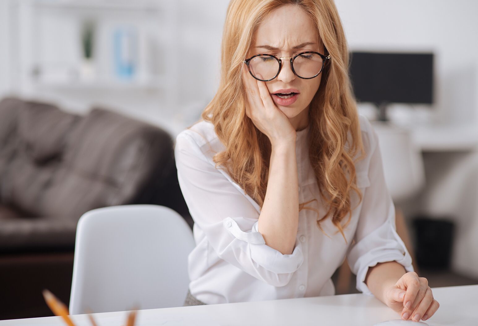 Broken Tooth Advice: Do I Need Dental Bonding? | The Well by Northwell